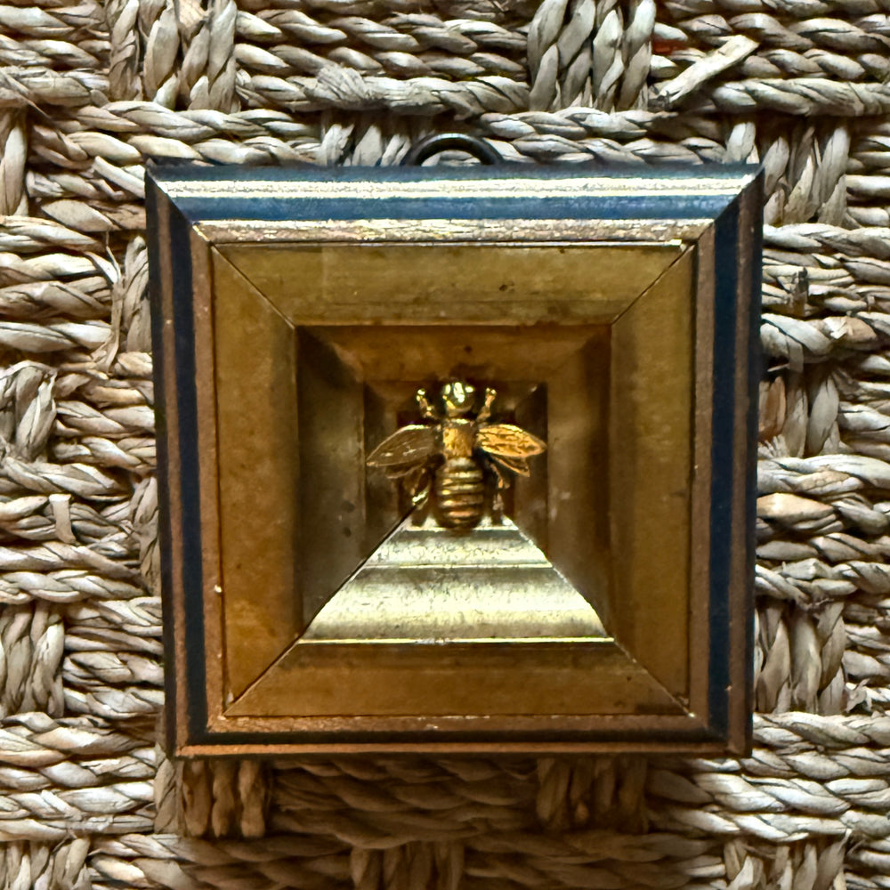 Museum Bees - Hunt and Bloom