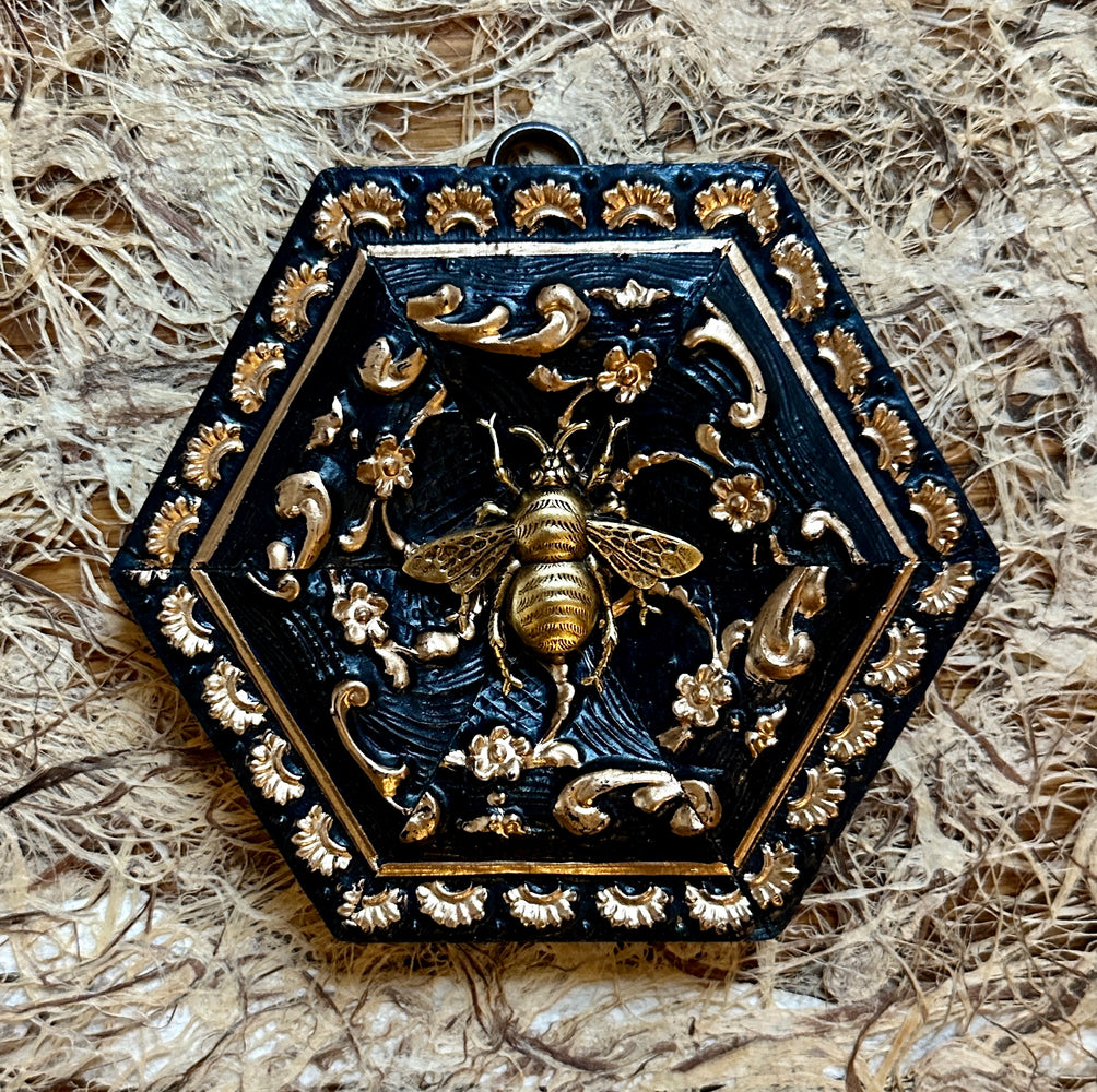 Museum Bees - Hunt and Bloom